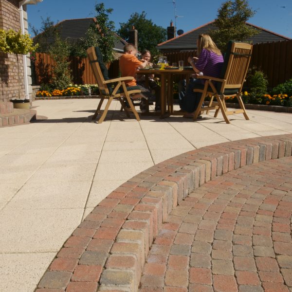 Paving Setts | The Cobble Shop | Garden Aggregates Specialists